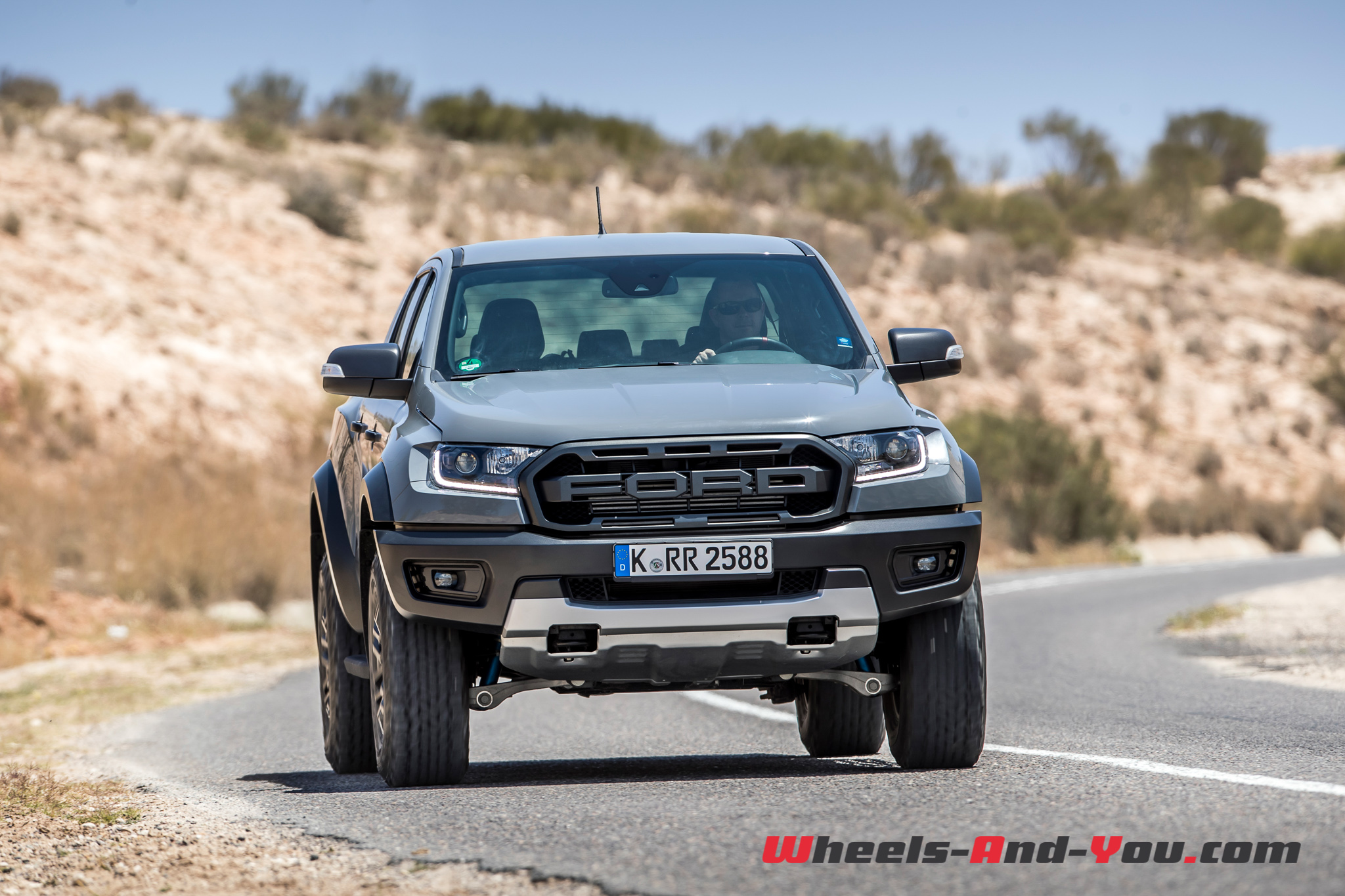Premier contact – Ford Ranger Raptor : Pas vraiment utile mais si ...